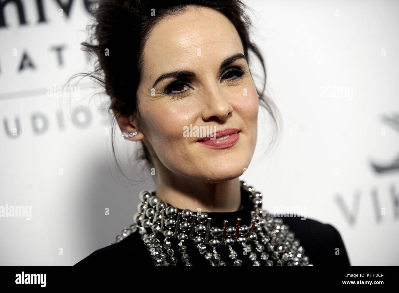 Michelle dockery lady mary crawley hi-res stock photography and images ...