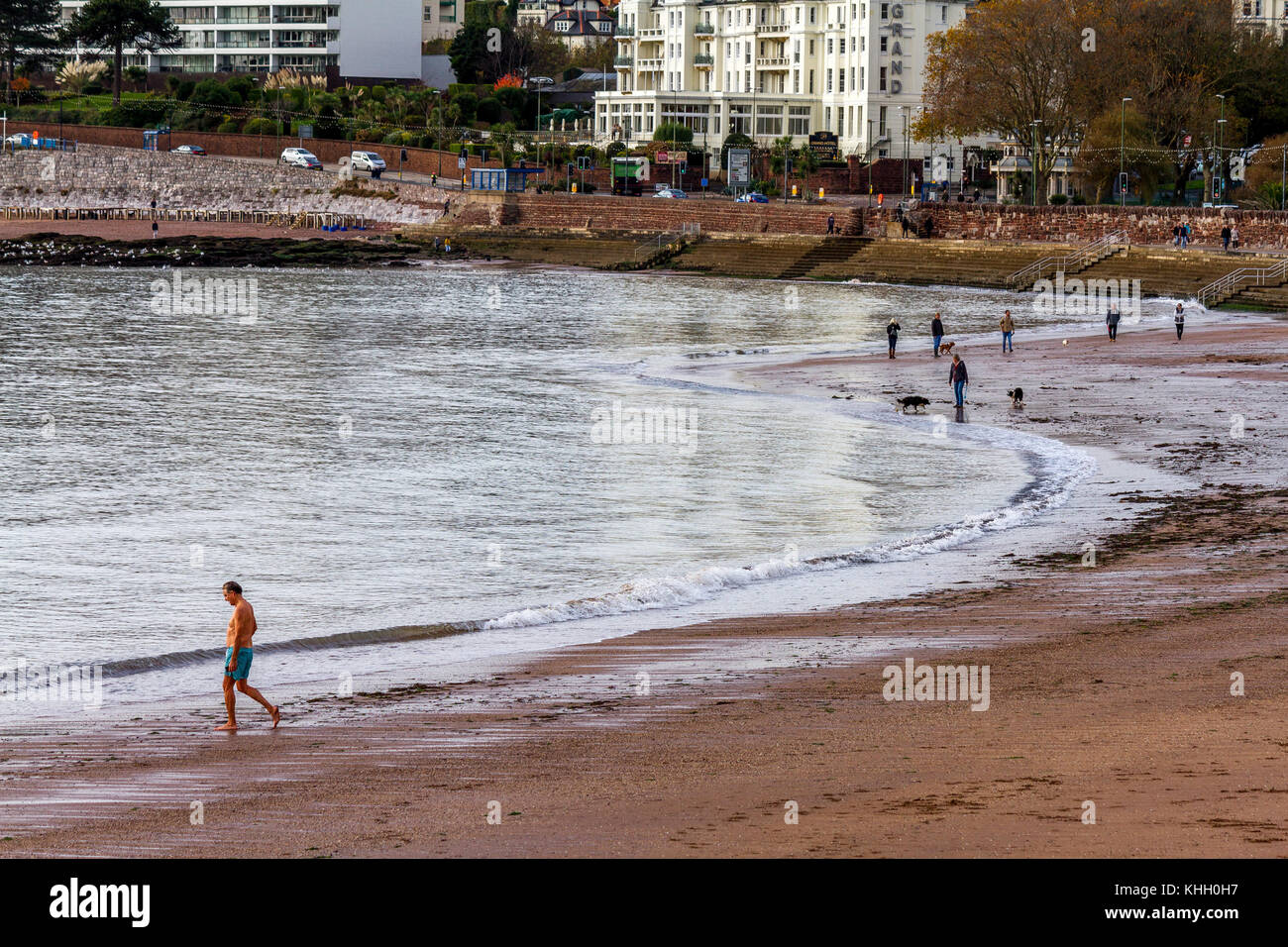 Torquay, Devon, England, UK, 19th November, 2017, UK Weather: Mixed ...