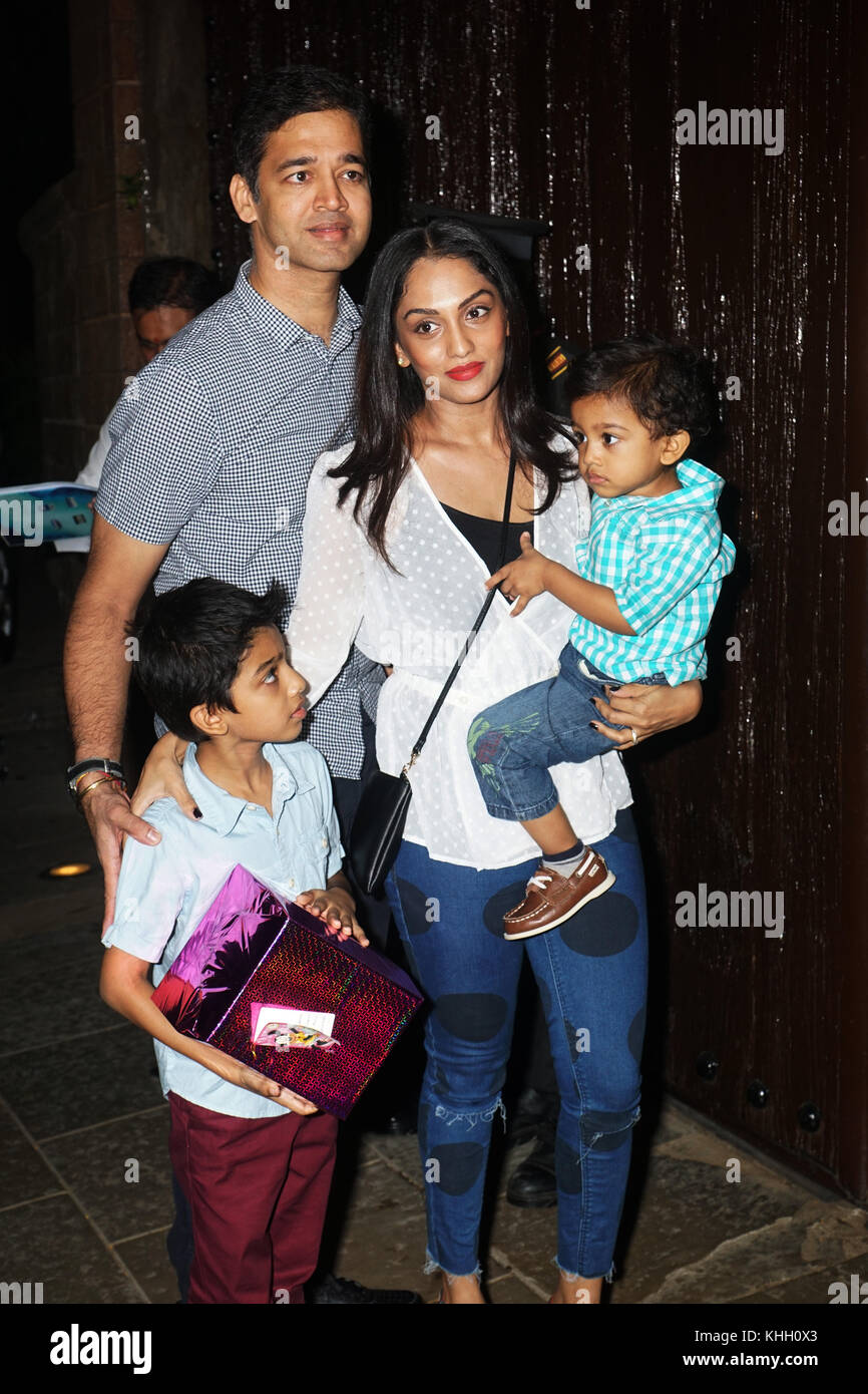 Mumbai, India. 18th November, 2017. aishwarya rai's brother Aditya Rai and his family at ...