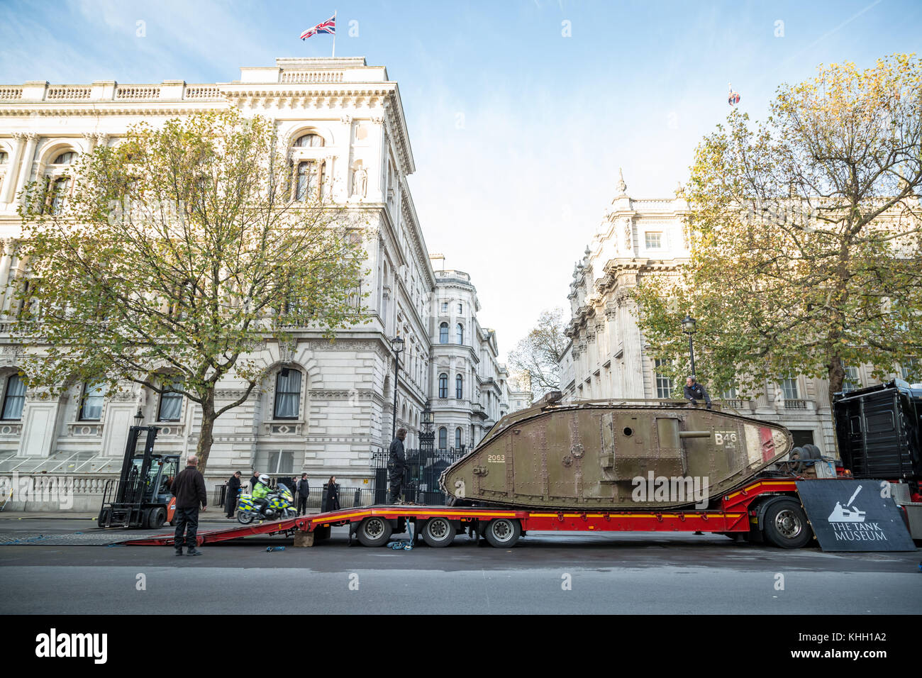 London, UK. 19th Nov, 2017. A replica First World War Mark IV tank used ...
