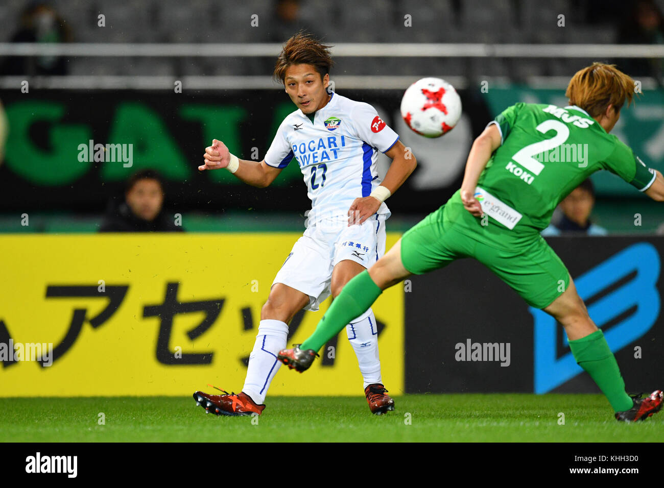 Tokyo, Japan. 19th Nov, 2017. ¨°Ω∞/Kazuaki Mawatari (Vortis) Football/Soccer : 2017 J2 League ...