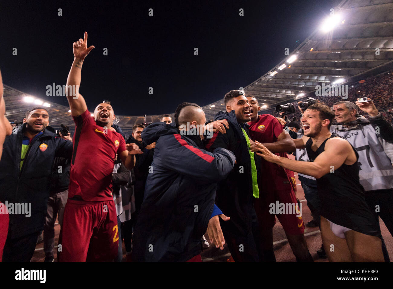 Rome, Italy. 18th Nov, 2017. Roma team group Football/Soccer : Roma ...
