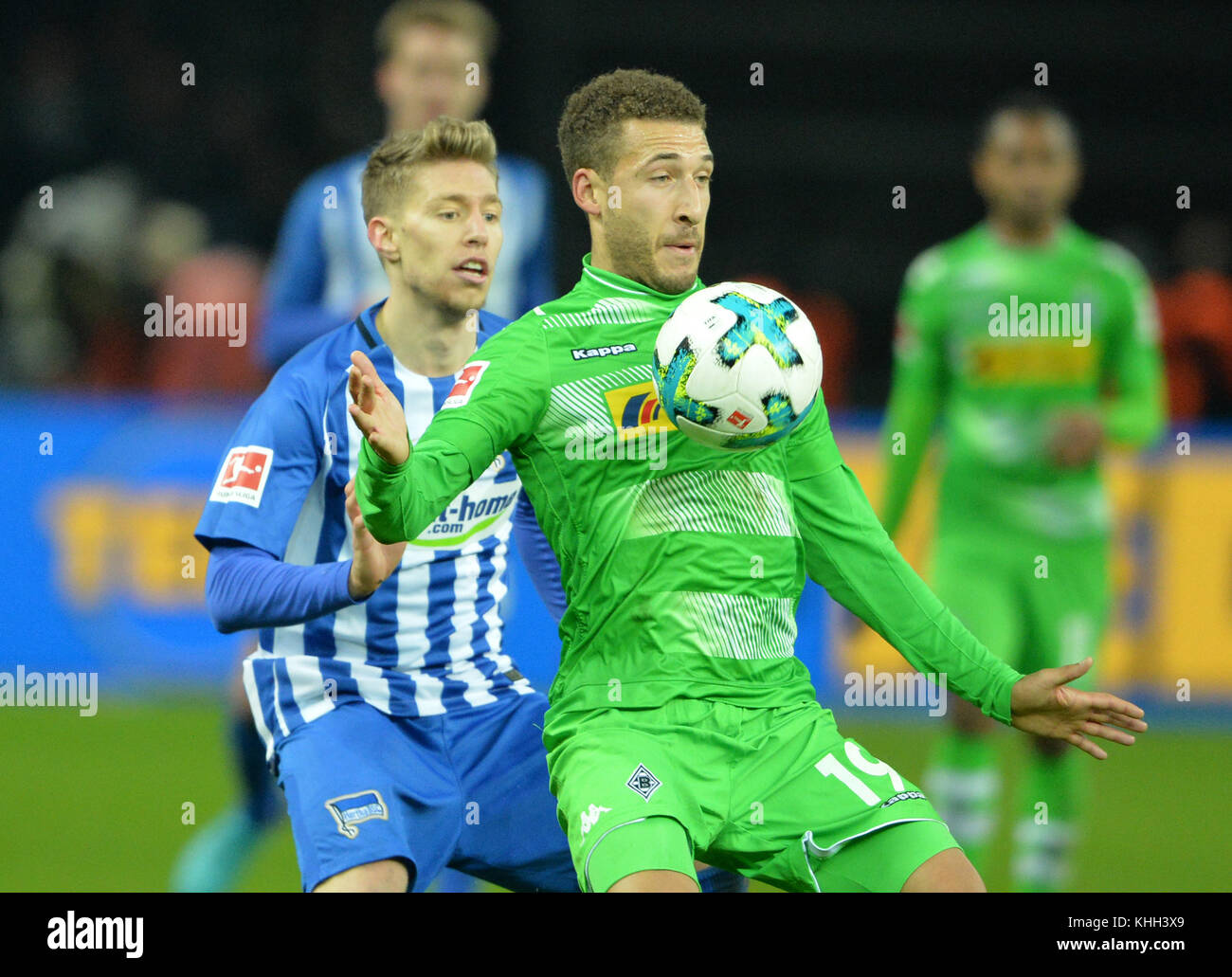 Berlin, Deutschland. 18th Nov, 2017. left to right: Mitchell WEISER (B ...