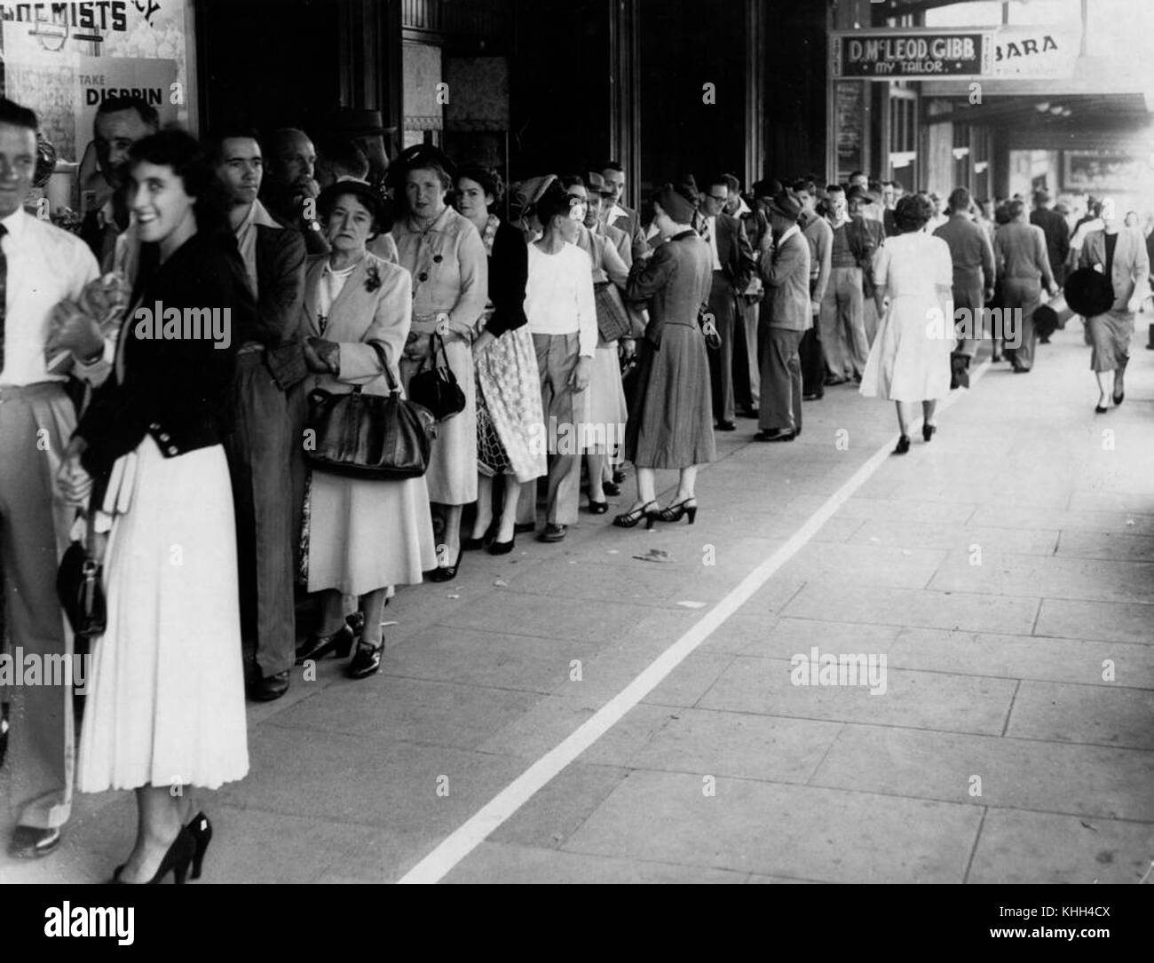 Vintage queue Black and White Stock Photos & Images - Alamy