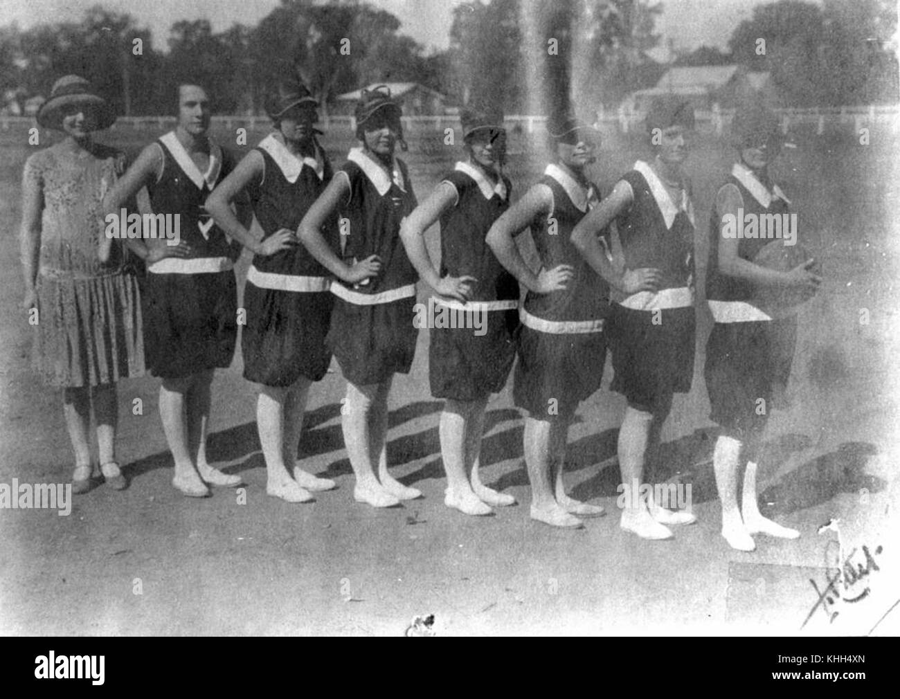 1 82315 Bantry netball team from Charleville, 1928 Stock Photo - Alamy