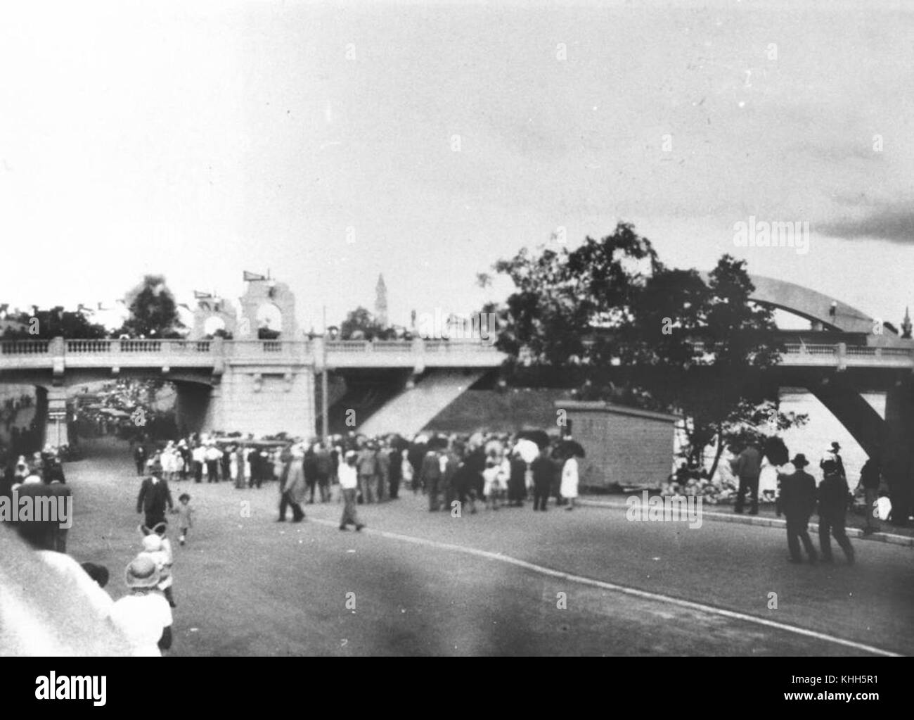 1 154627 Official opening of the William Jolly Bridge, Brisbane, 1932 ...