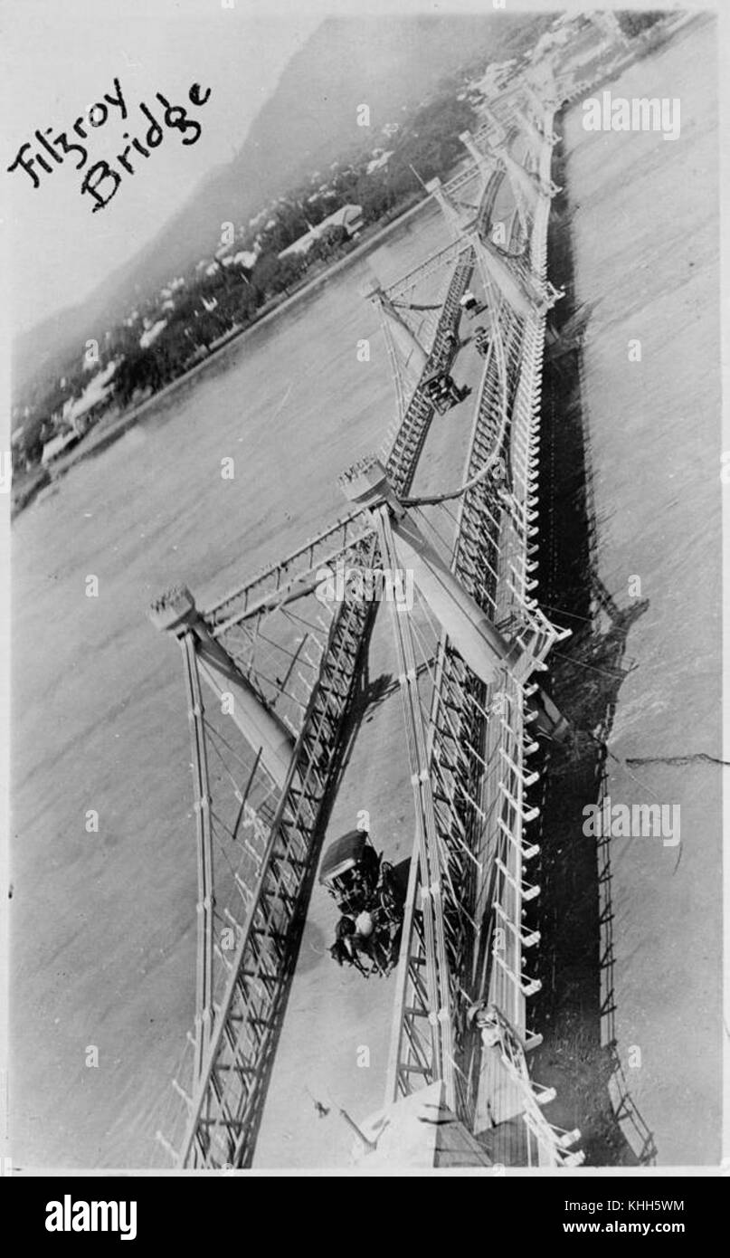 2 87548 Horsedrawn carriages crossing the Fitzroy Bridge at Rockhampton ...