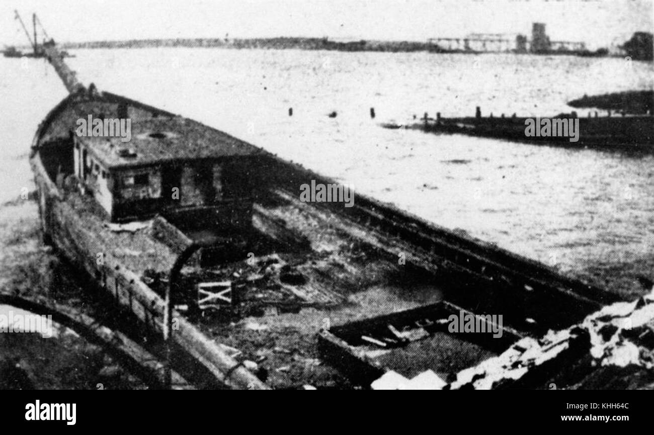 The Purnell T. White was a merchant ship in the early 20th century ...