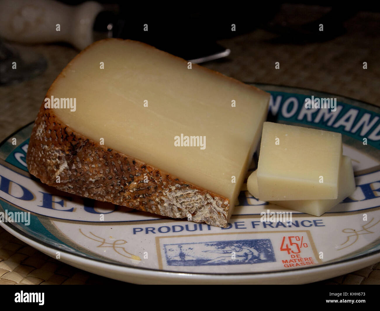 Abbaye de Bellocq (cheese Stock Photo - Alamy