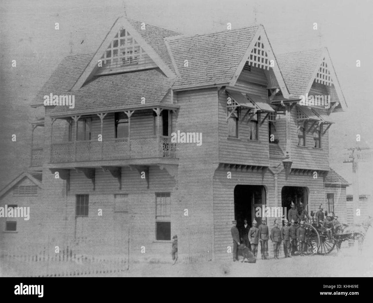 Brisbane fire service hi-res stock photography and images - Alamy