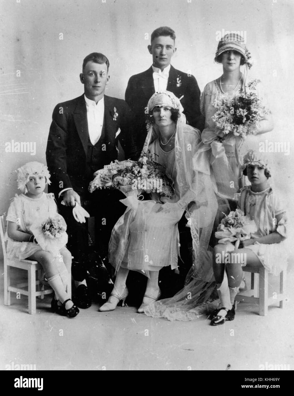 1 78355 Wedding of John McDonald and Ruby Wright, 1930 Stock Photo - Alamy