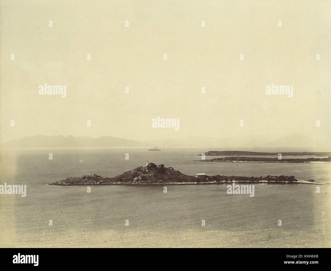 1 256557 North Head lighthouse, Bowen, 1921 Stock Photo - Alamy