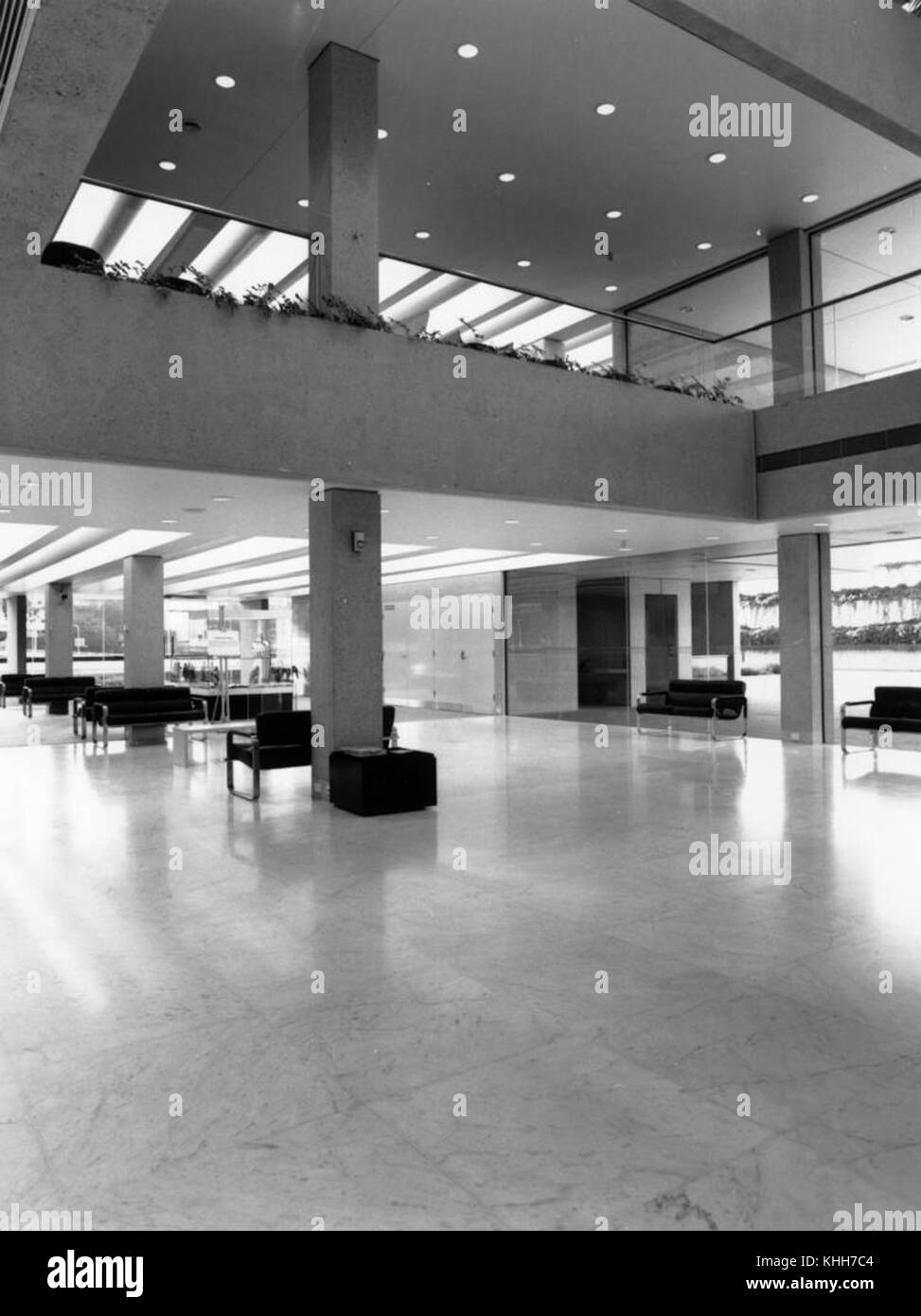 1990 library photo hi-res stock photography and images - Alamy