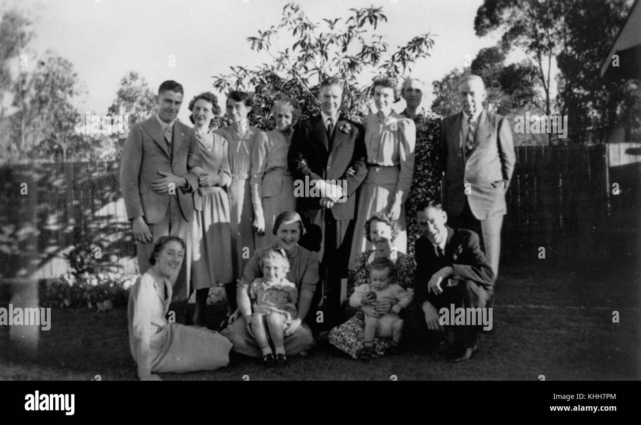 1 95096 Russell Family on wedding day Stock Photo - Alamy