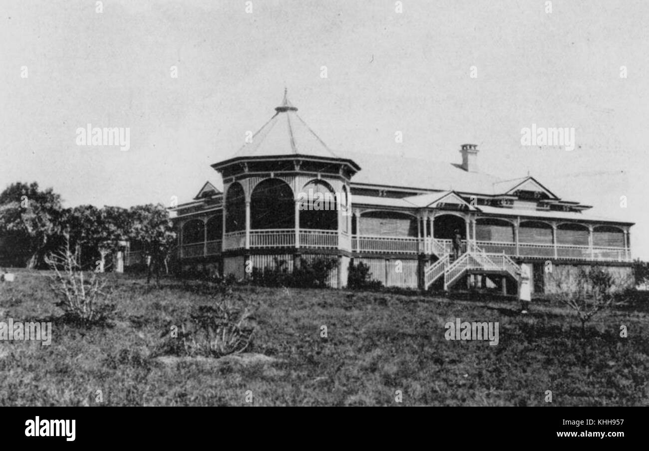 1 196563 Front and side view of Barambah Station Homestead, 1924 Stock ...