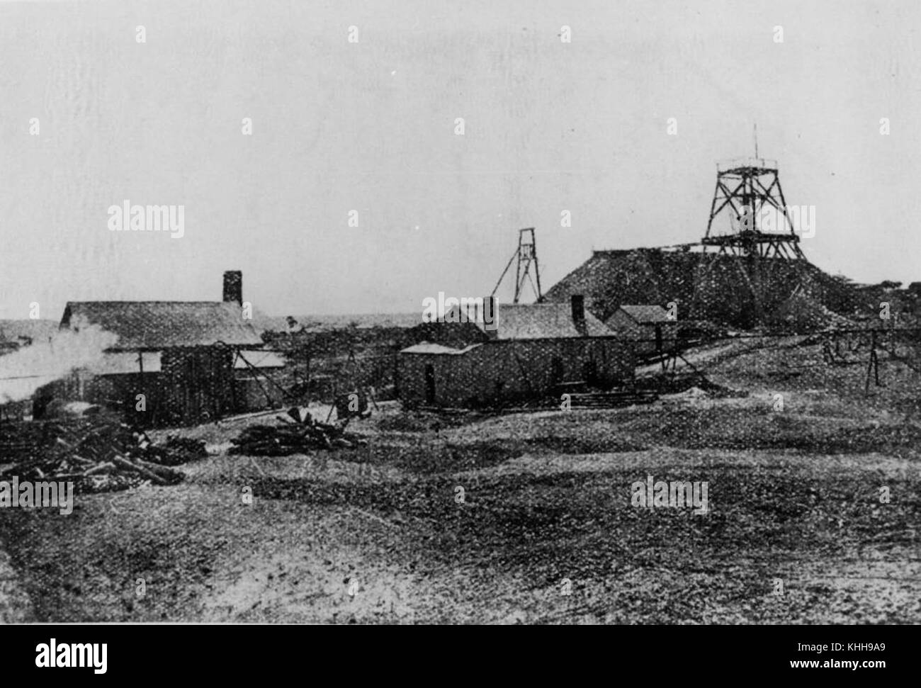 2 184683 General Grant Mine in Ravenswood, Queensland , 1902 Stock ...
