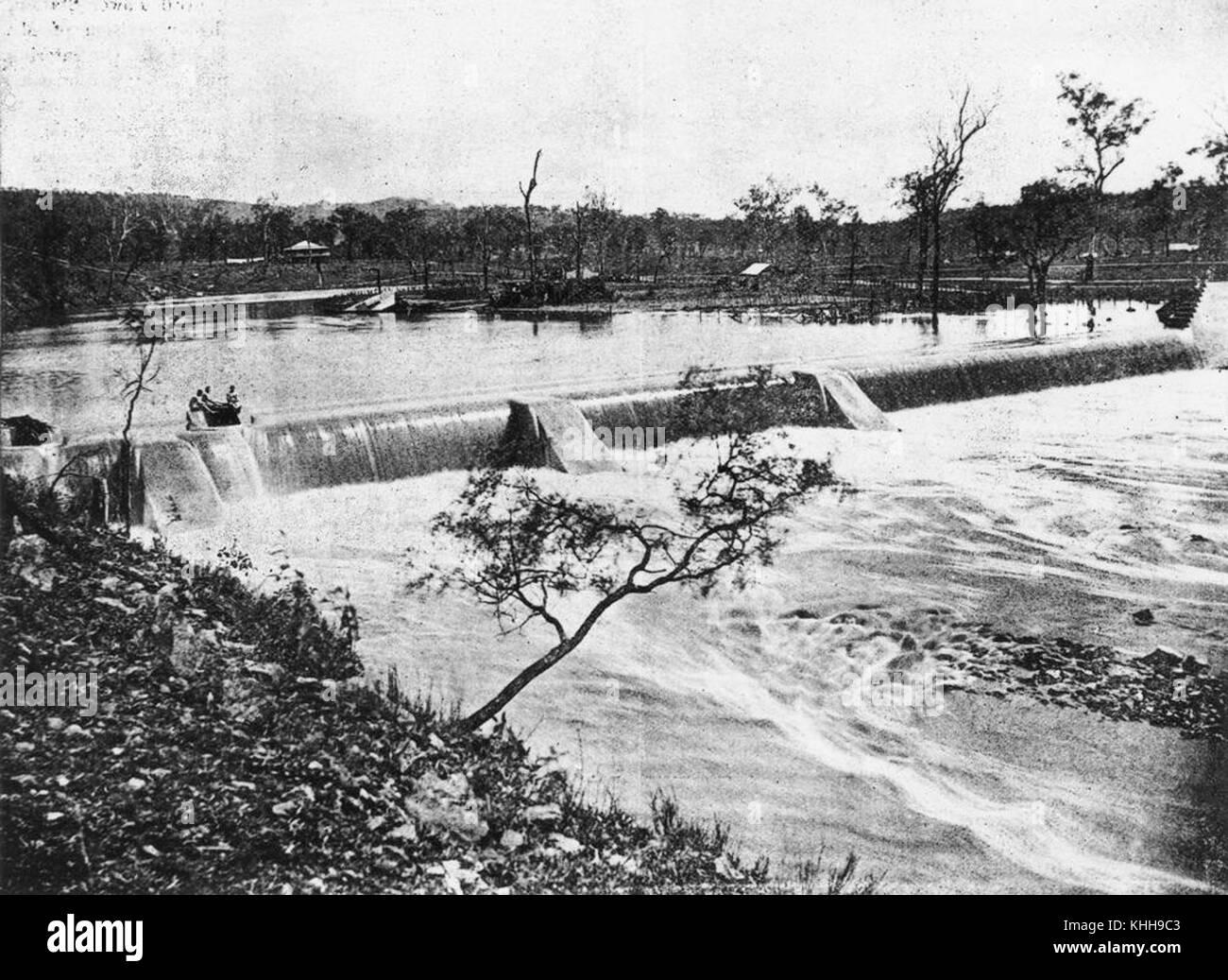 2 291023 Upper Dam on the River Dee, Mt. Morgan, 1898 Stock Photo - Alamy