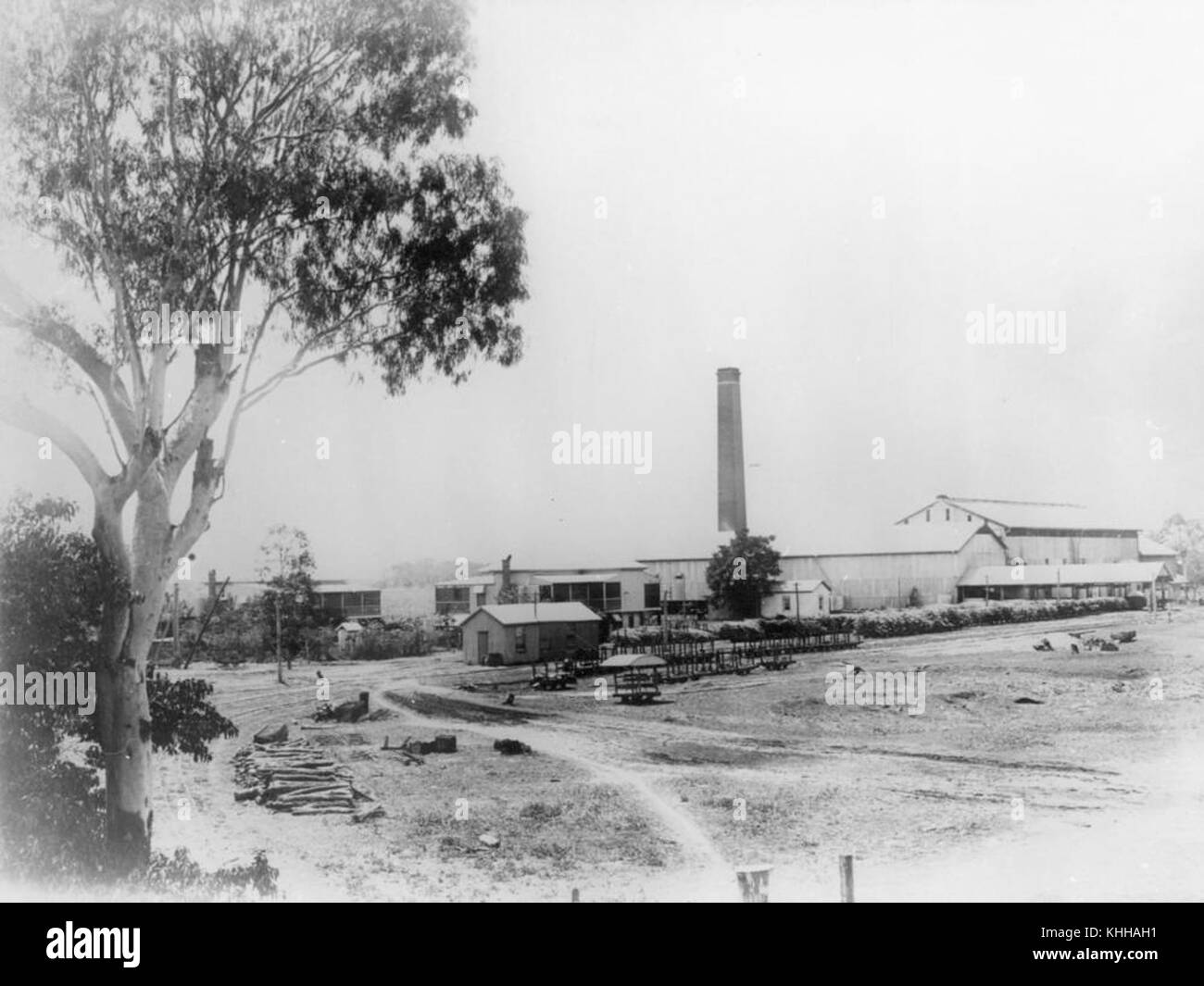 Proserpine sugar mill hi-res stock photography and images - Alamy