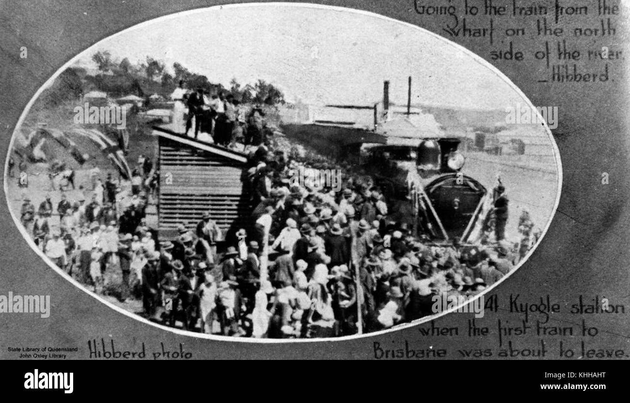 2 40911 At Kyogle Station when the first train to Brisbane was about to ...