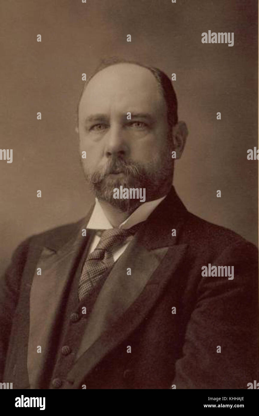 William mcmillan hi-res stock photography and images - Alamy