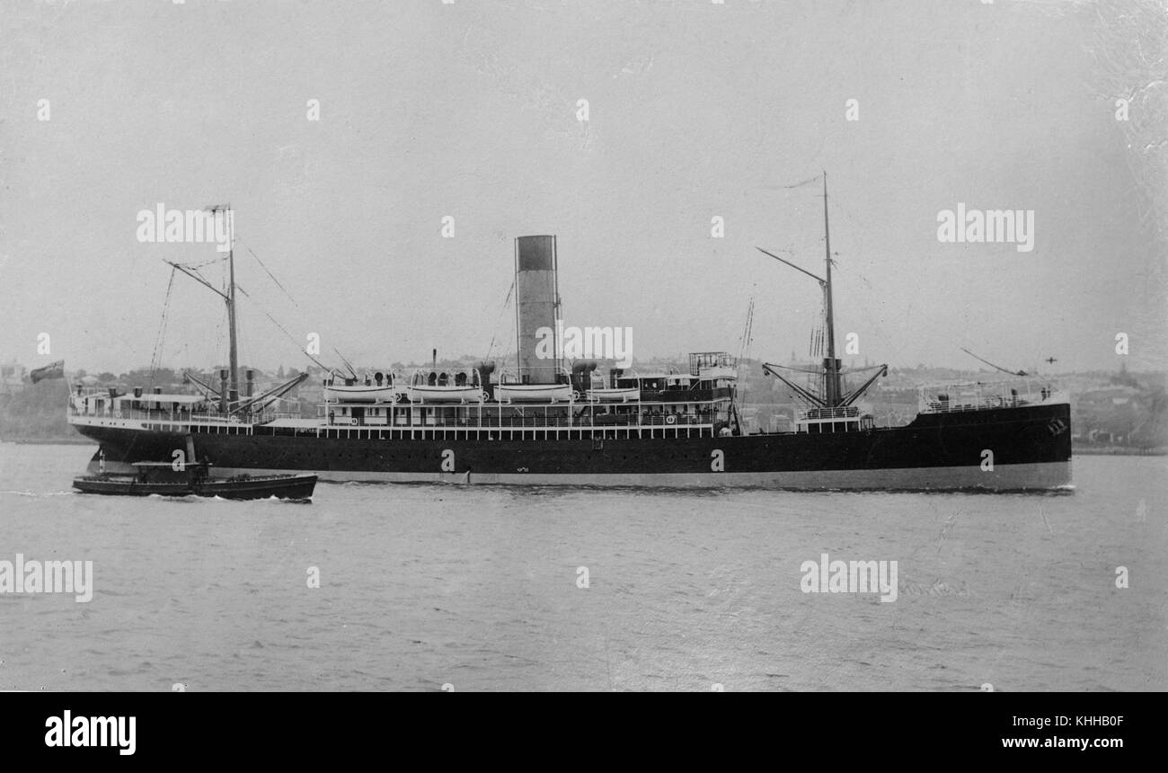 Ss discovery ship hi-res stock photography and images - Alamy