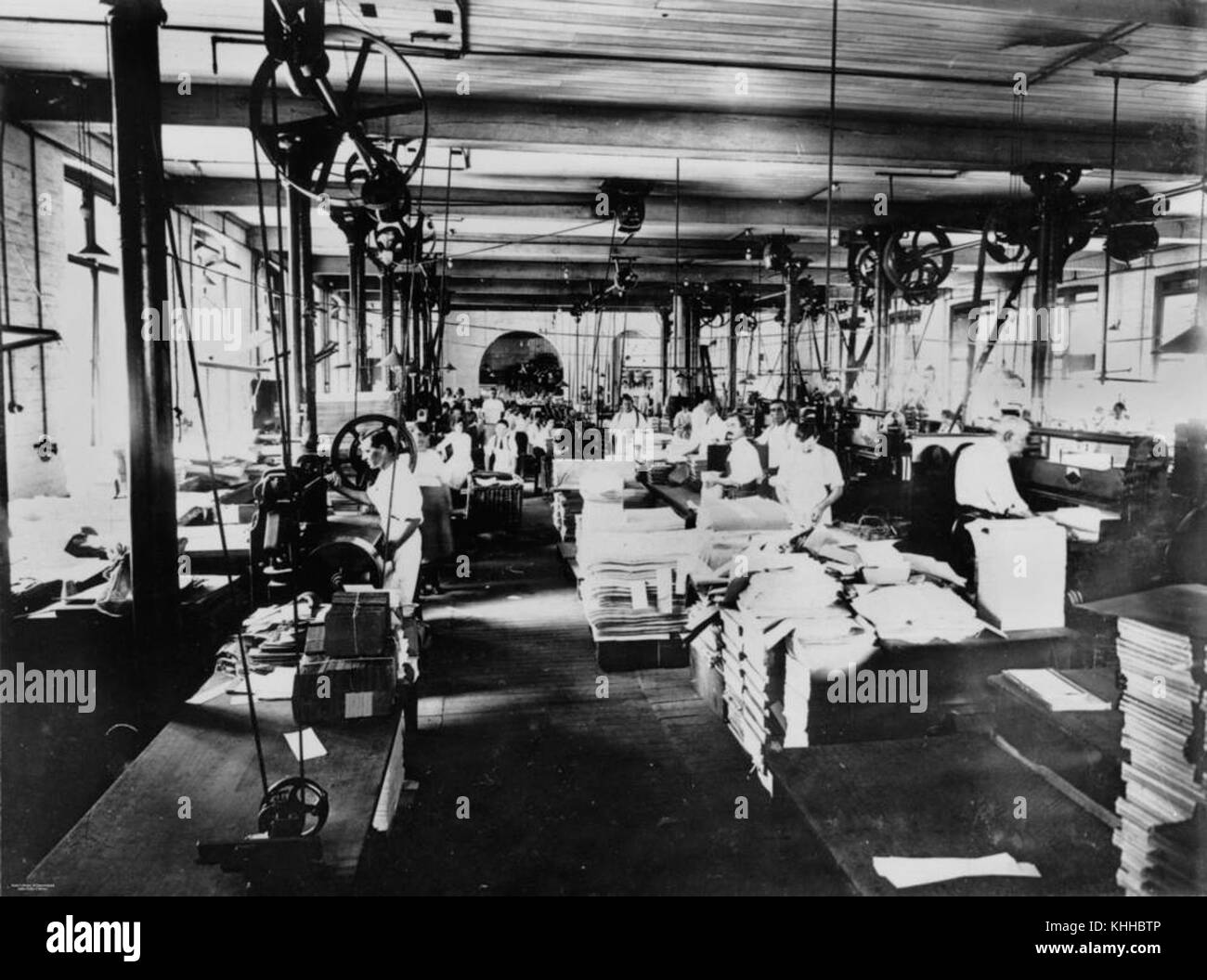 Binding department hi-res stock photography and images - Alamy