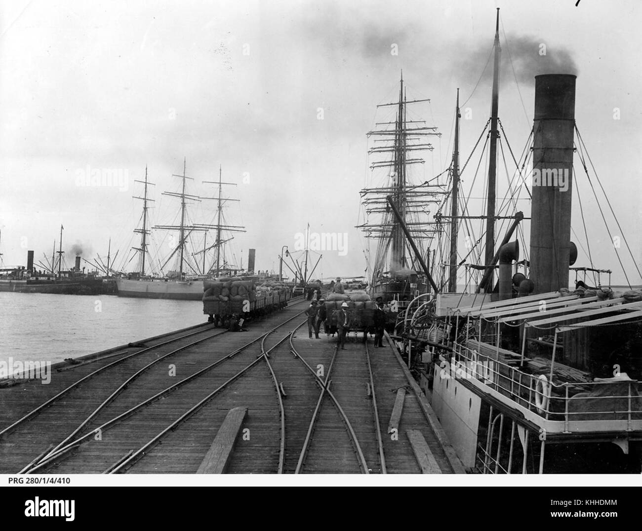 Wallaroo jetty, South Australia, 1909 Stock Photo - Alamy