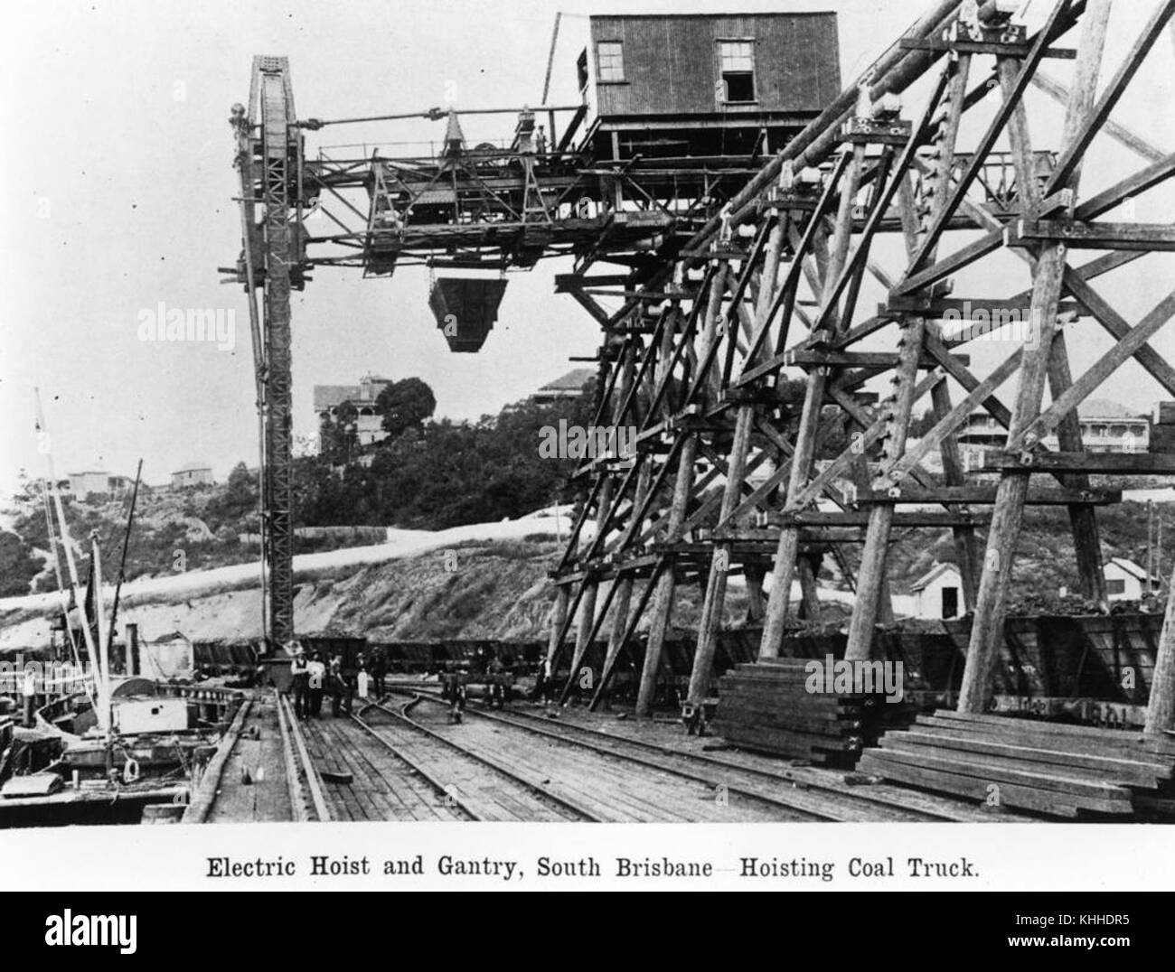 1 52652 Electric Hoist and Gantry, South Brisbane Wharves, ca. 1904 ...