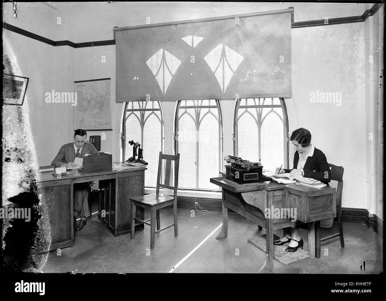 Working in an office (St Stephens) (4903289115 Stock Photo - Alamy