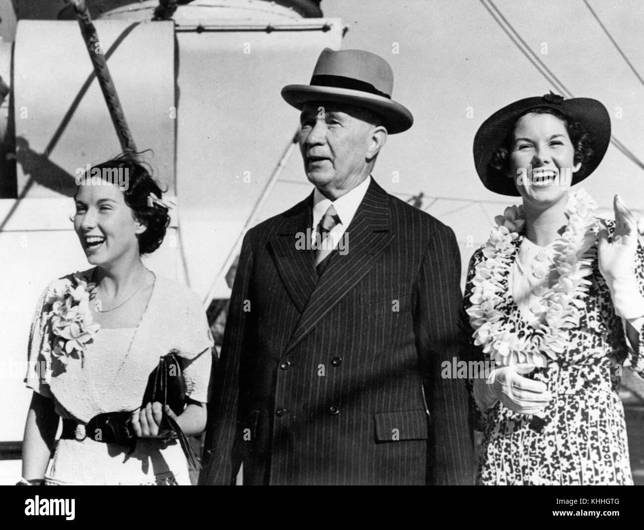 1 166771 Thomas Charles (T.C.) Beirne with his nieces Doreen and ...