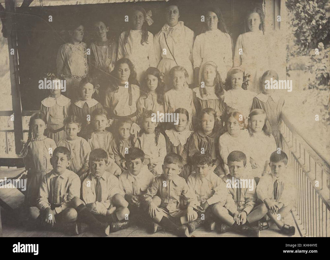 1913 school children hi-res stock photography and images - Alamy