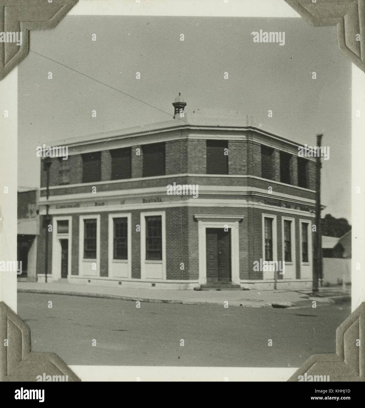 Historic commonwealth bank building hi-res stock photography and images ...