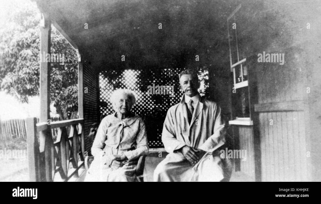 1 187735 Mrs MacKellar at Bauple, Queensland ca. 1930 Stock Photo - Alamy