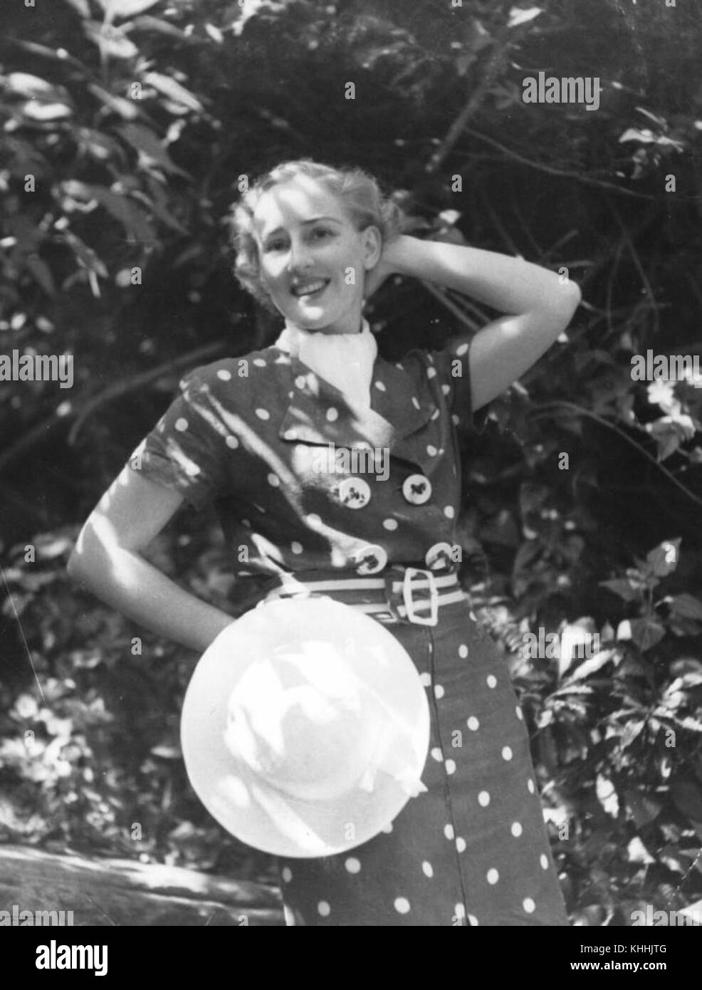 1930s woman hi-res stock photography and images - Alamy