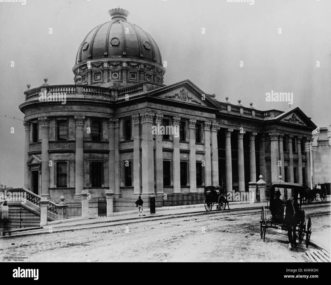 The Customs House in Brisbane, built in 1889, is a historic building ...