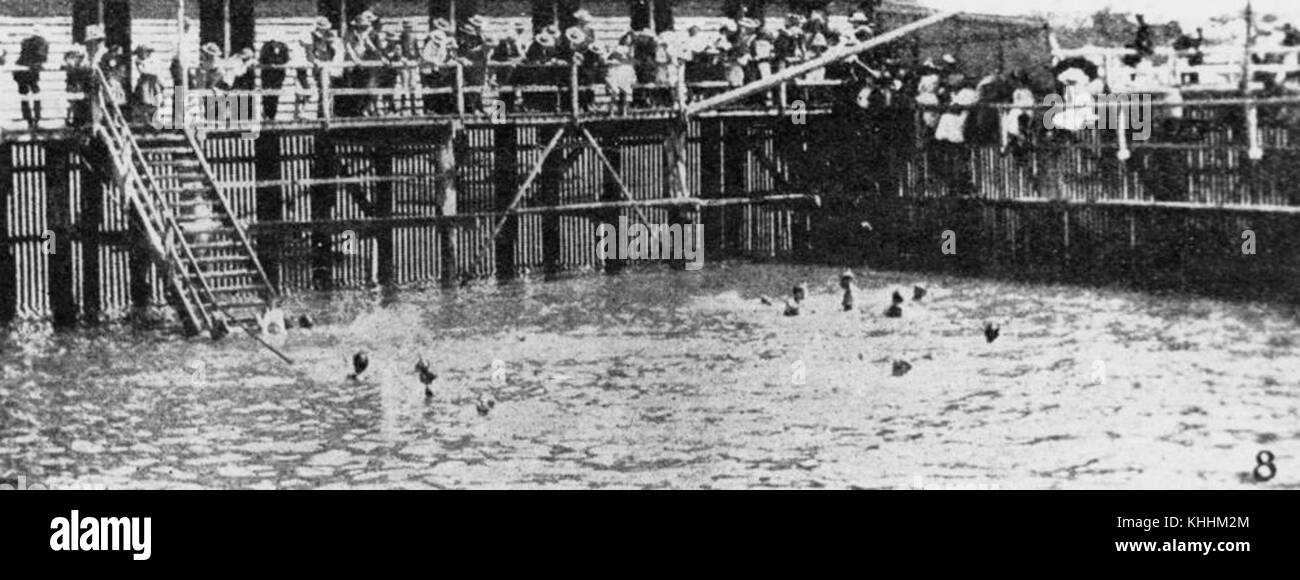 Wynnum Black and White Stock Photos & Images - Alamy