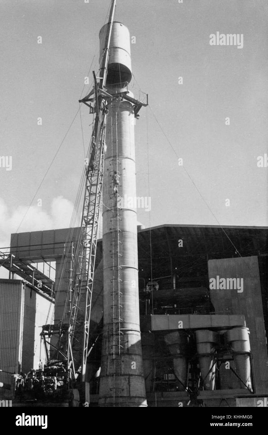 2 297539 Top of the smoke stack being placed in position, Mount Isa ...