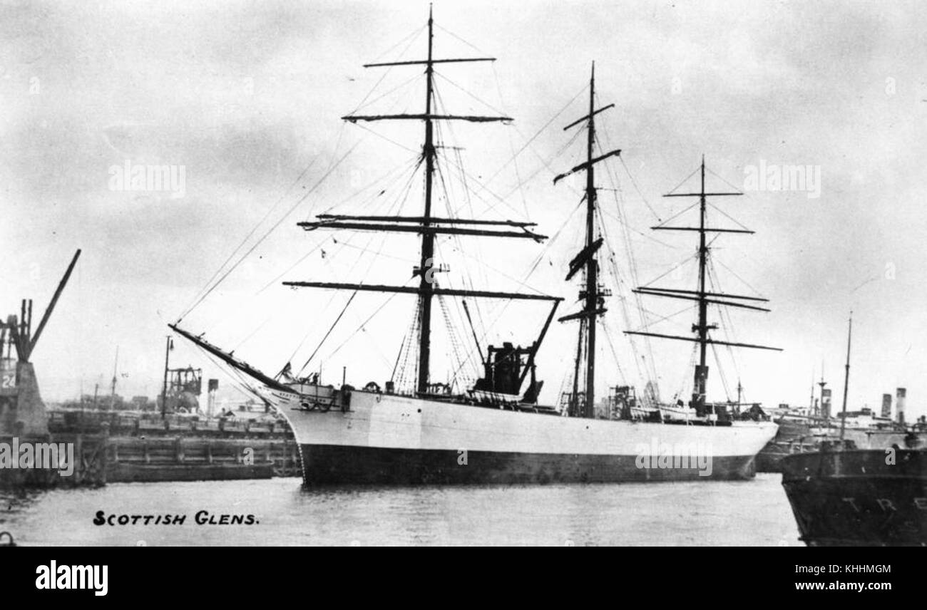 Scottish merchant navy hi-res stock photography and images - Alamy