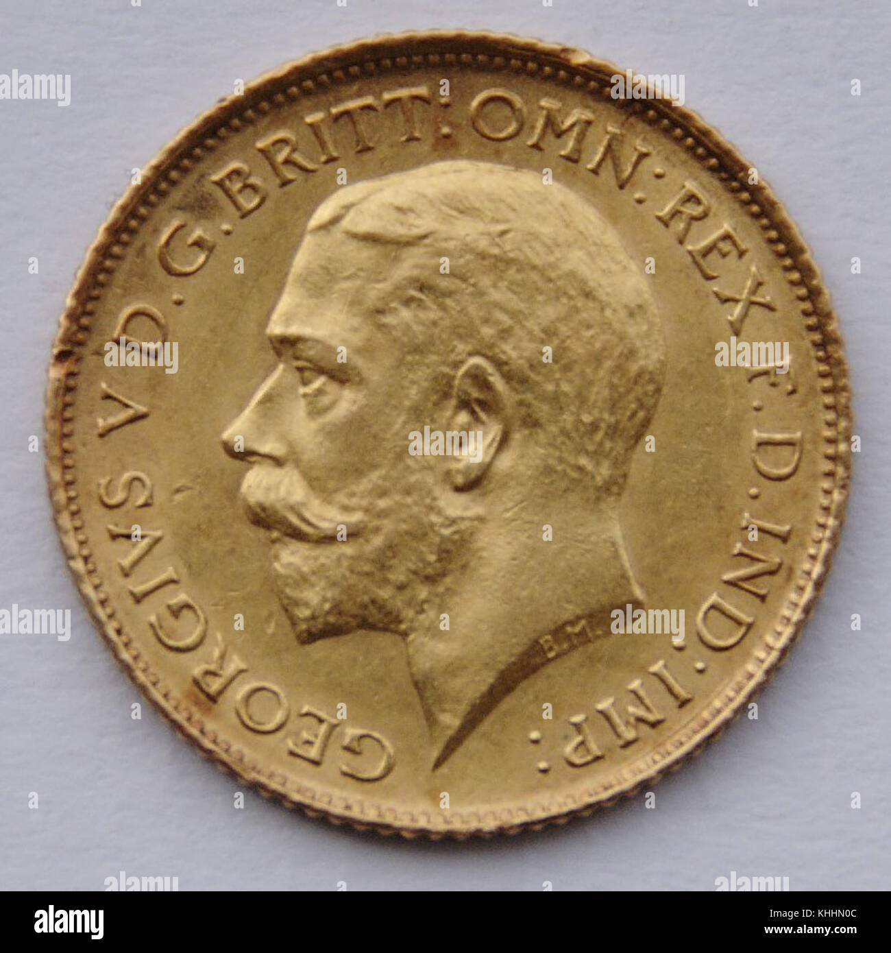 Sovereign coin george v hi-res stock photography and images - Alamy