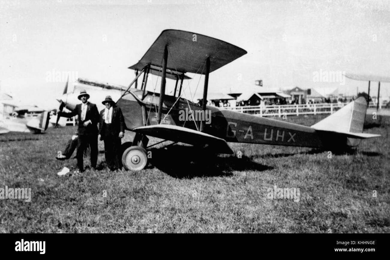 Avro avian hi-res stock photography and images - Alamy