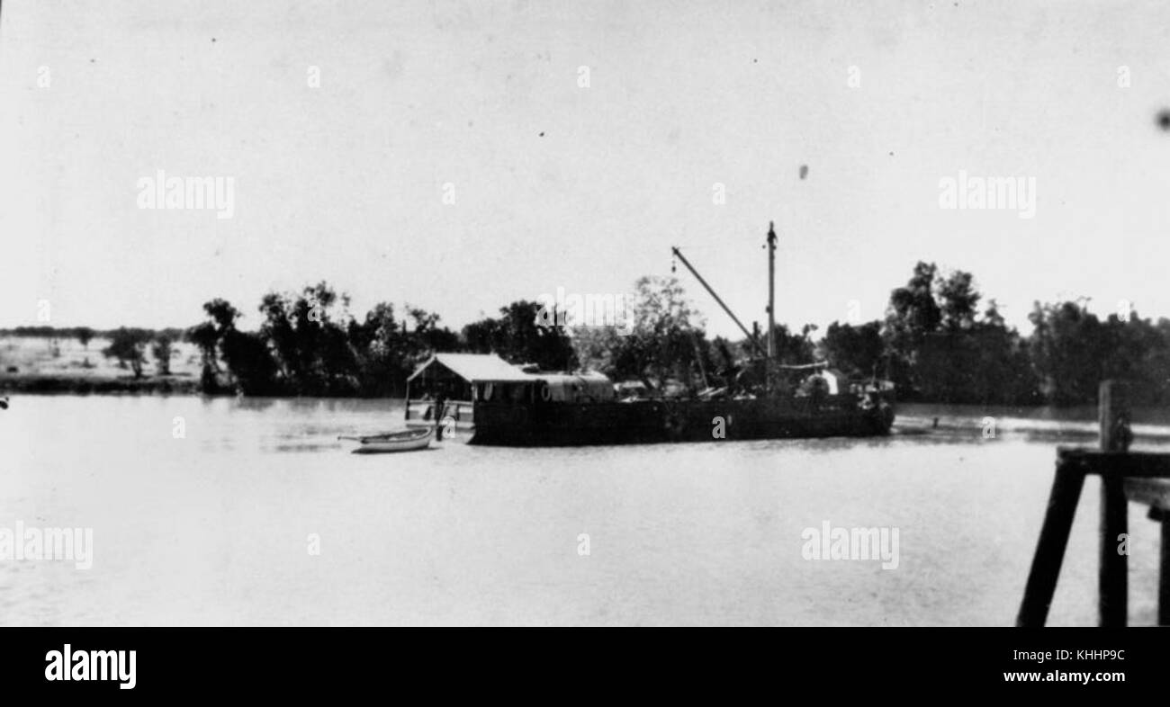 Warship hercules Black and White Stock Photos & Images - Alamy
