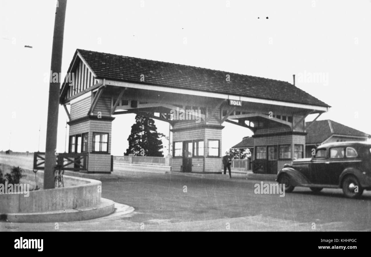Toll gate historical Black and White Stock Photos & Images - Alamy