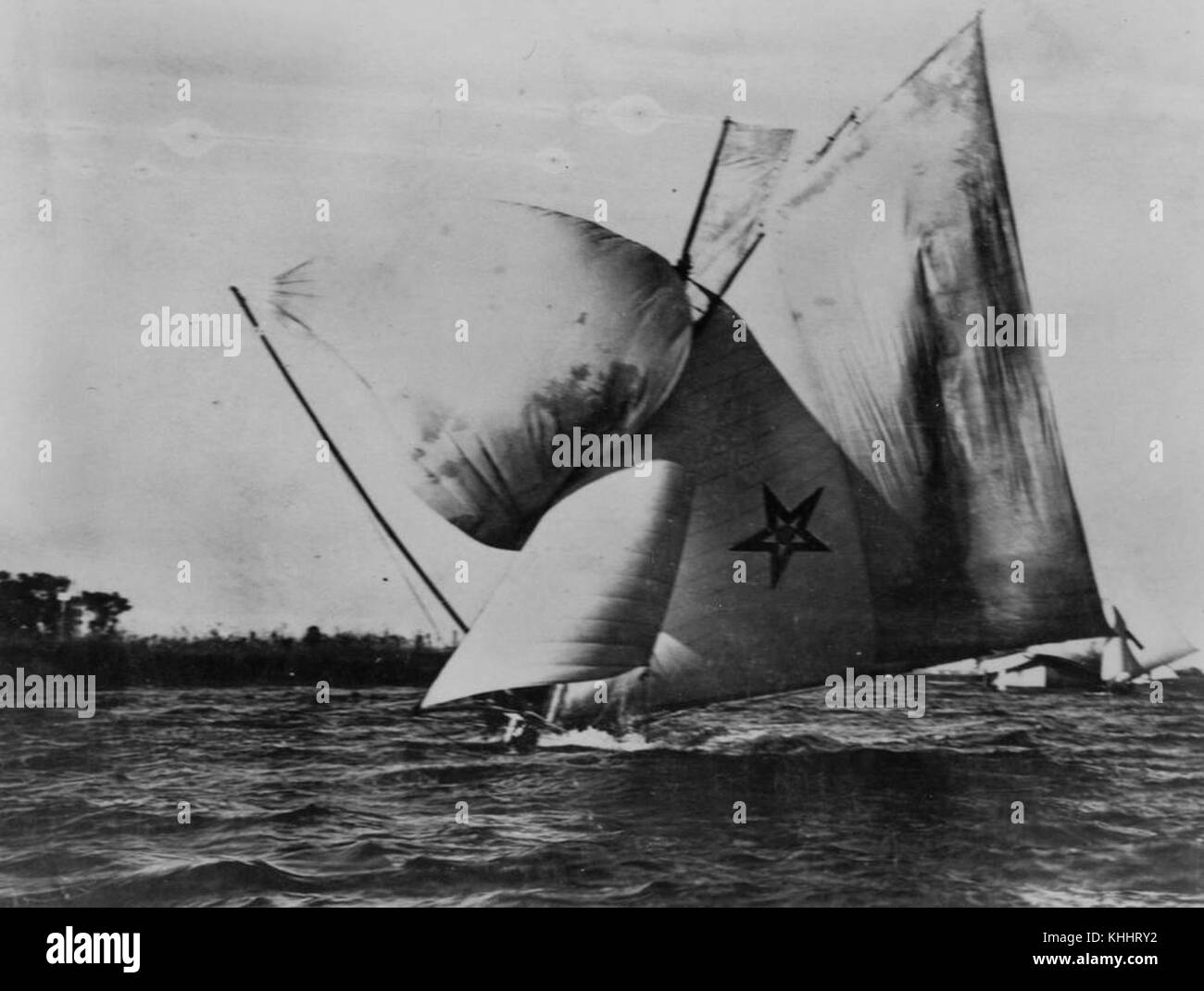 1 290947 Championship of Australia racing skiff Ida in full sail, 1909 ...