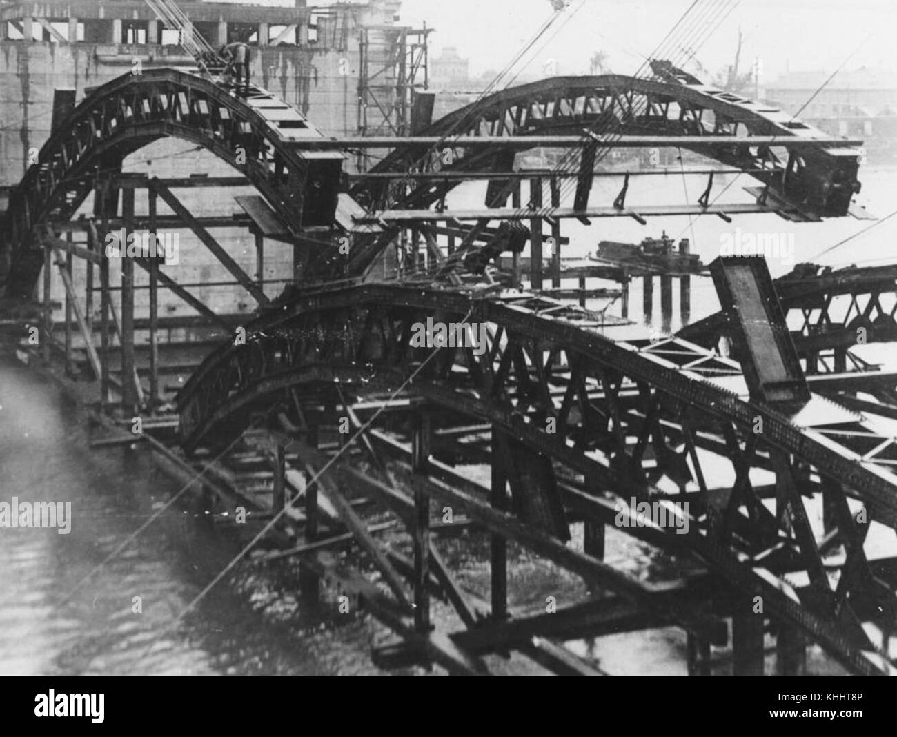 1 153327 William Jolly Bridge during construction, Brisbane, 1931 Stock ...