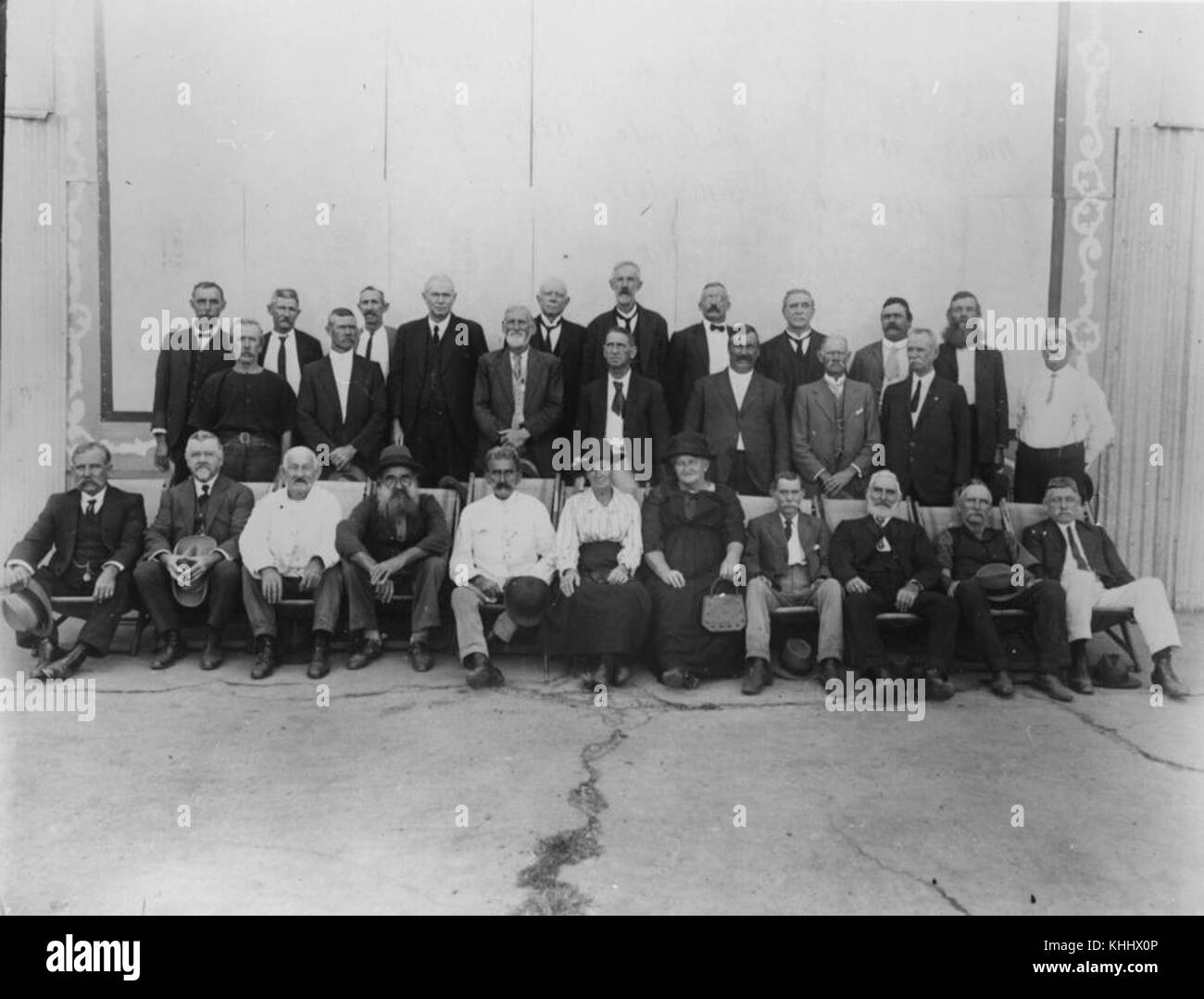 Cairns vintage Black and White Stock Photos & Images - Alamy