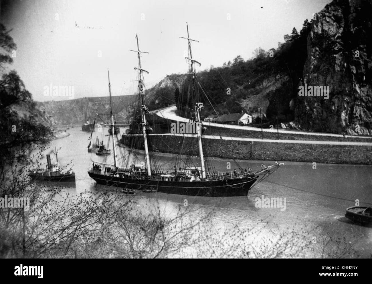 Early marine steam engine construction hi-res stock photography and ...