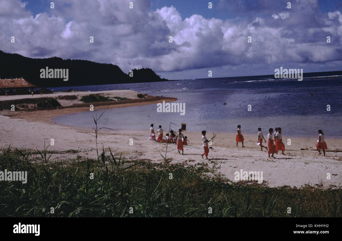 Native american children 1900s hi-res stock photography and images - Alamy