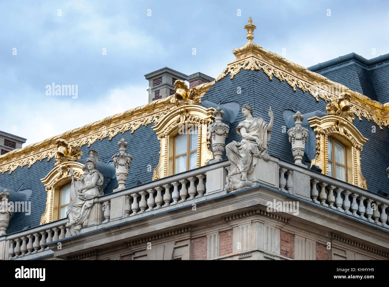 Gilded roof decoration of Versailles Palace Stock Photo - Alamy