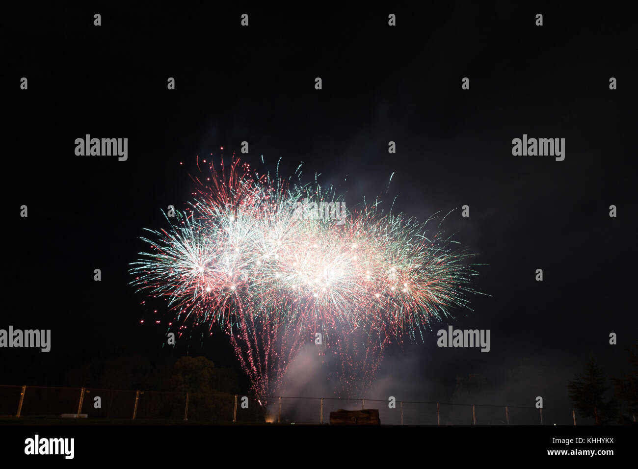 Fireworks display on Guy Fawkes day Stock Photo - Alamy