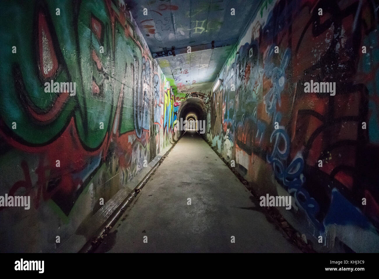 Paintet walls hi-res stock photography and images - Alamy